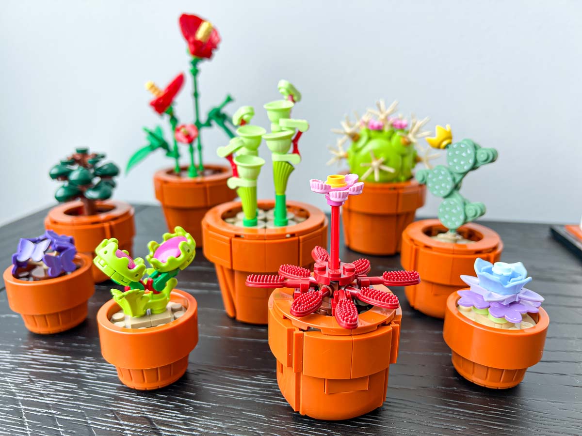 Lego Venus Flytrap Sets - A Review - VENUS FLYTRAPS
